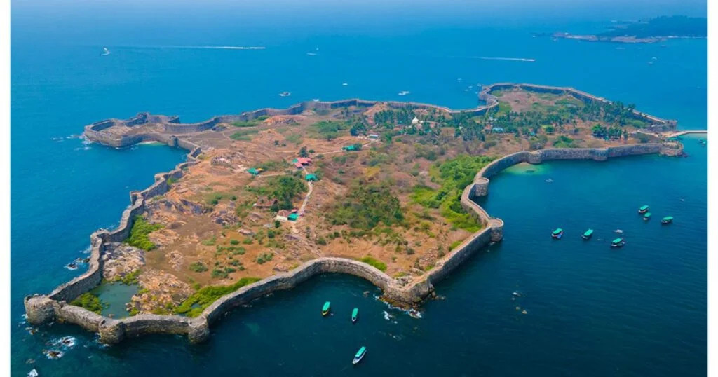 Sindhudurg Fort Travel Guide: 10 Powerful Insights Into Its Heroic Legacy