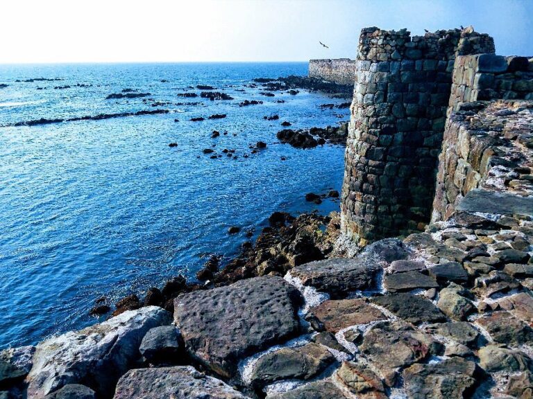 Sindhudurg Fort Travel Guide: 10 Powerful Insights Into Its Heroic Legacy